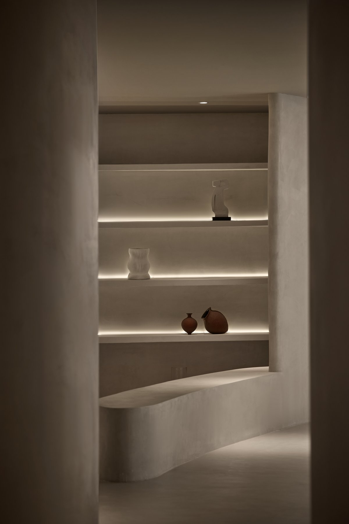 YINJISPACE - Danny Du x Micro Cement Showroom